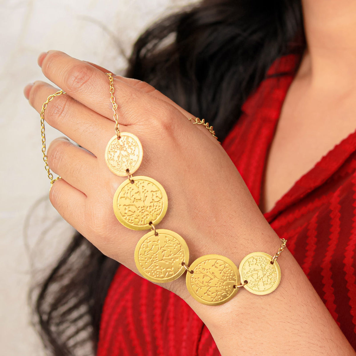 Coin Palette Necklace | Near Jewellery Shop – The Earth Store