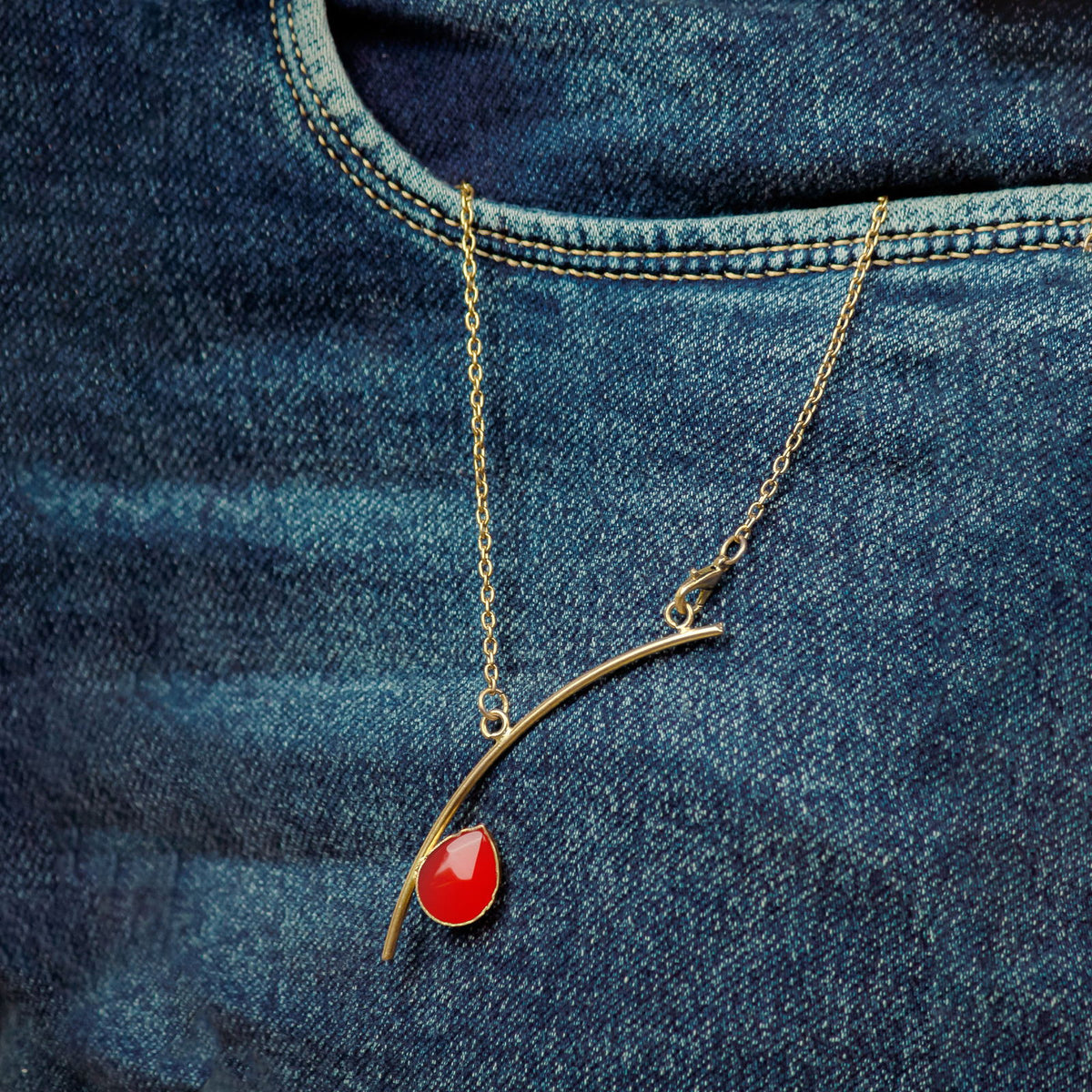 Red Stone Classic Pendent | Near Jewellery Shop – The Earth Store