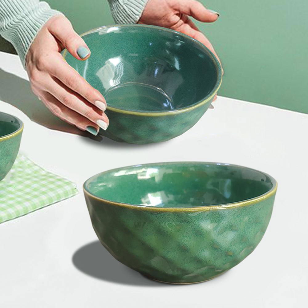 Studio Pottery Green Snacks Bowls (Set of 2) – The Earth Store